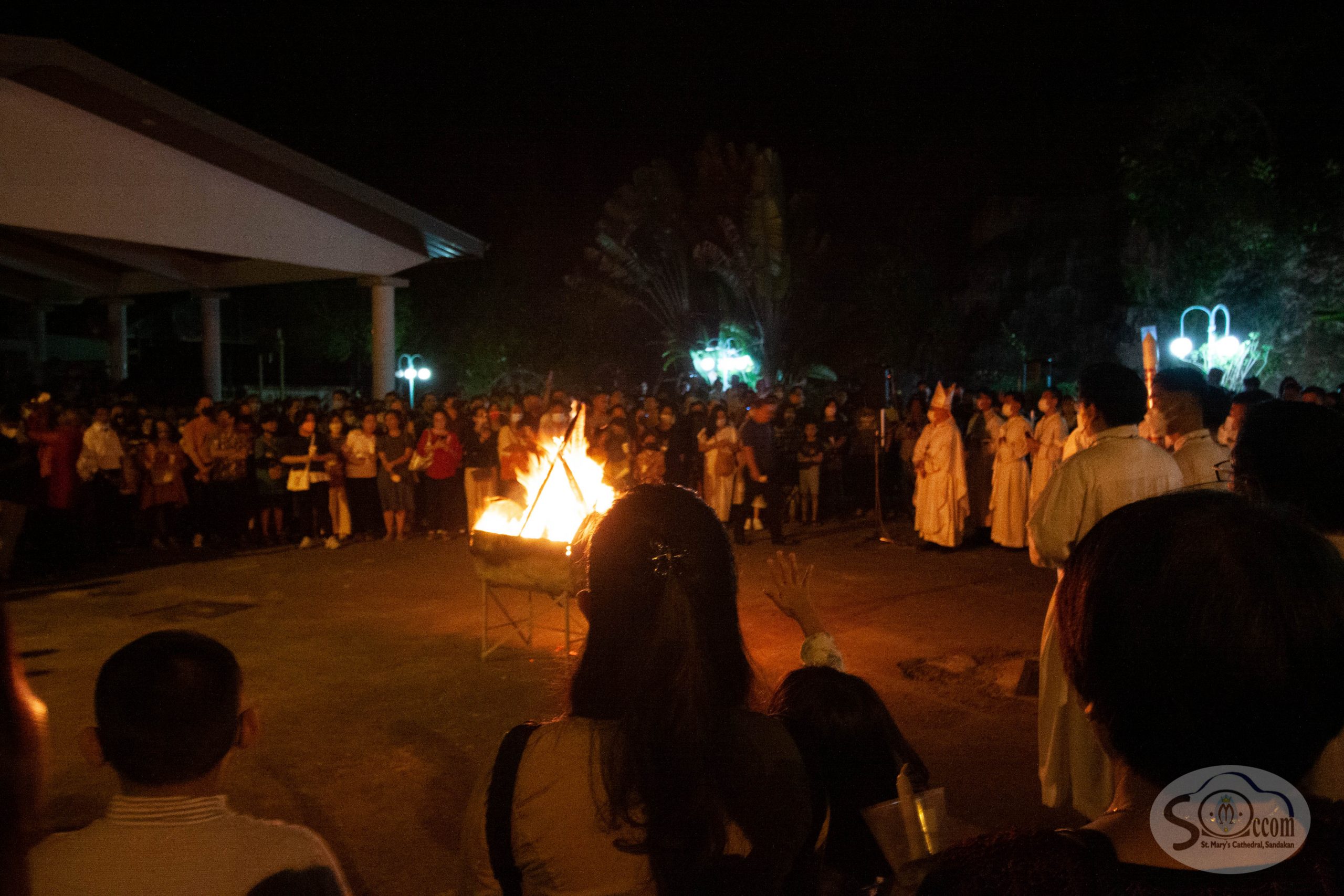 Easter Vigil - The Culmination of a 40-Day-Long Observance of Lent ...