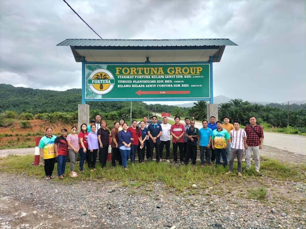 UMAT KUK ST. BARTHOLOMEUS BERSUKACITA ATAS KEHADIRAN PADERI MENGADAKAN ...